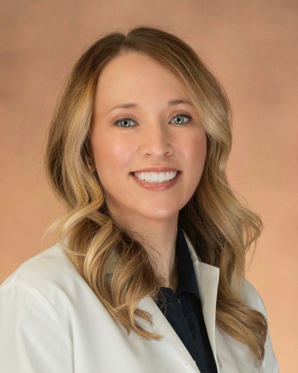 AMANDA OLSEN | Fox Valley Plastic Surgery, S.C.